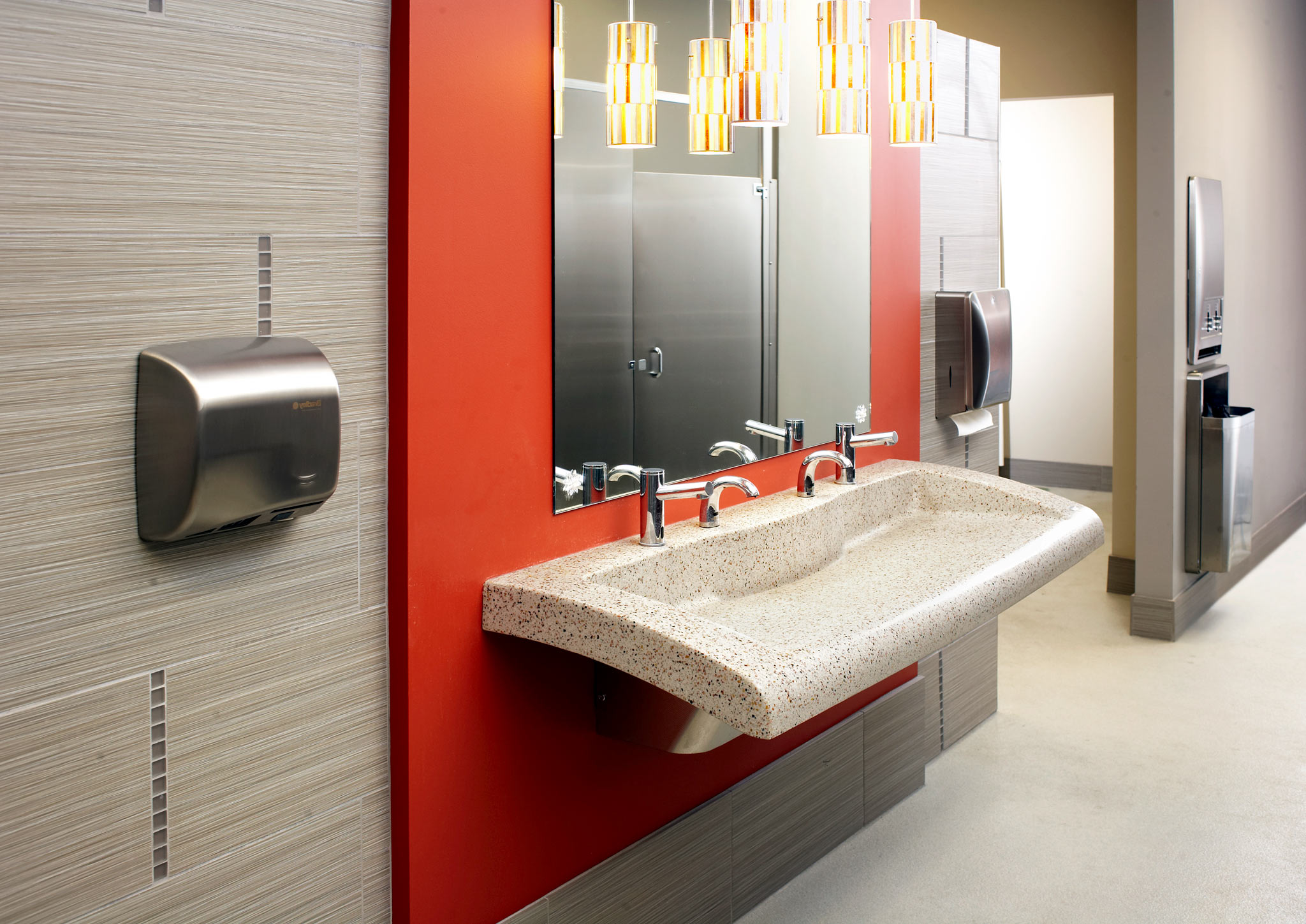 Bradley – Lavatory Verge System VGD-Seriesred-and-tan-verge-restroom | Sultaco